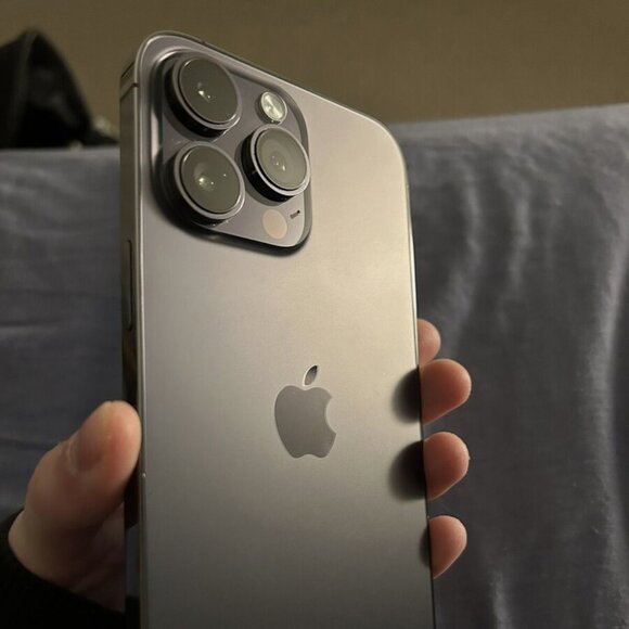 Apple | Cell Phones & Accessories | Iphone 4 Pro Max | Poshmark